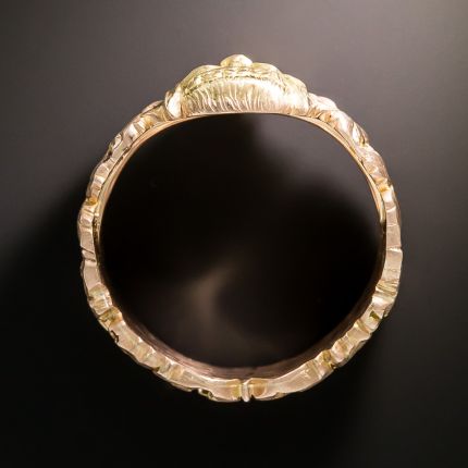 Antique 18K Bacchus Ring, Size 12 1/2