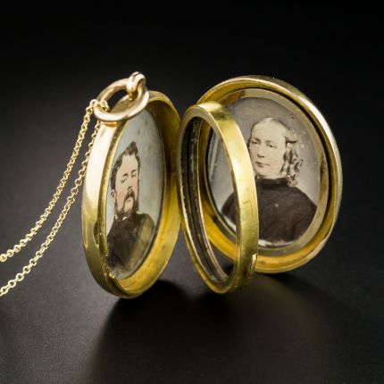 English Victorian Locket, Circa 1875