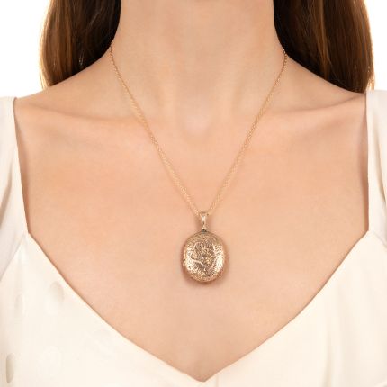 English Victorian Oval Locket