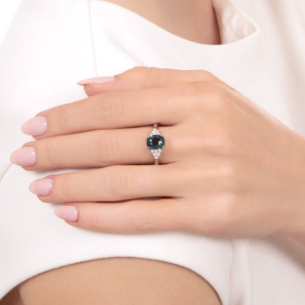 Estate 3.03 Carat Brazilian Alexandrite and Diamond Ring