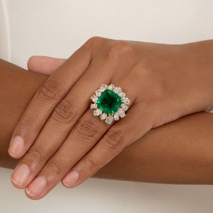Estate 7.22 Carat Colombian Emerald and Diamond Ring - AGL Minor ...