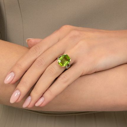 Estate Peridot and Diamond ring