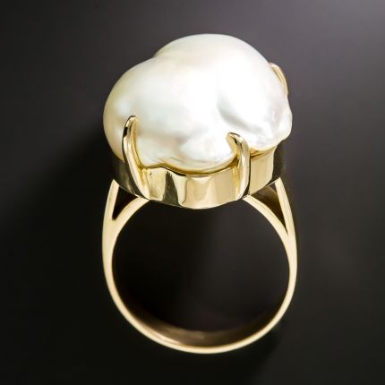 Large Baroque Pearl Ring