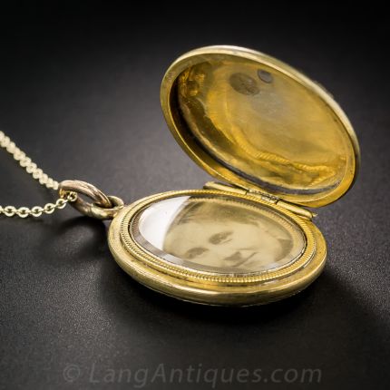 Small Victorian Engraved Locket