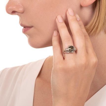 Rare 3.02 Carat Color-Change Andradite Garnet and Diamond Ring