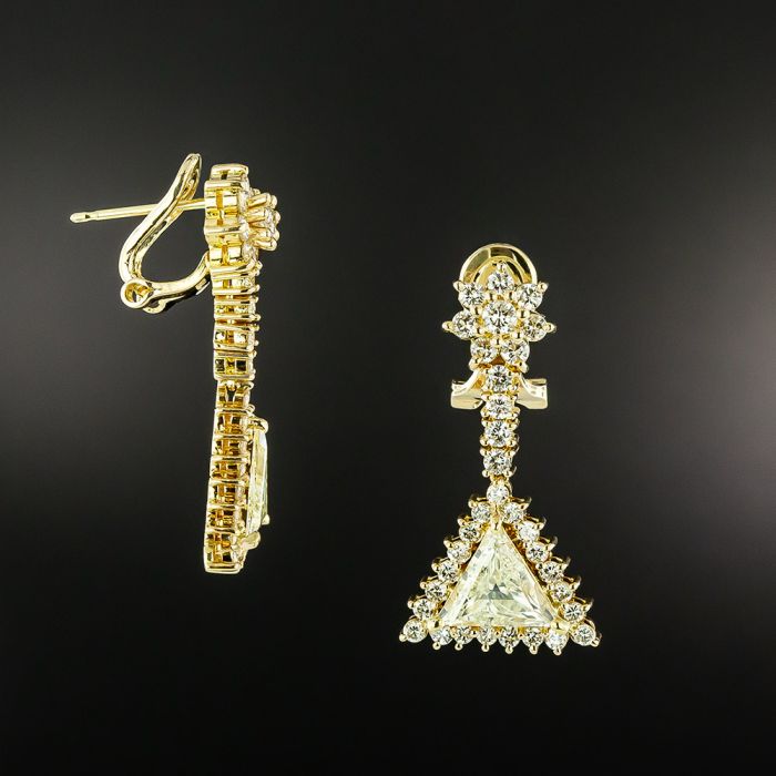 Estate 2.49 Carat Trillion Cut Diamond Dangle Earrings GIA