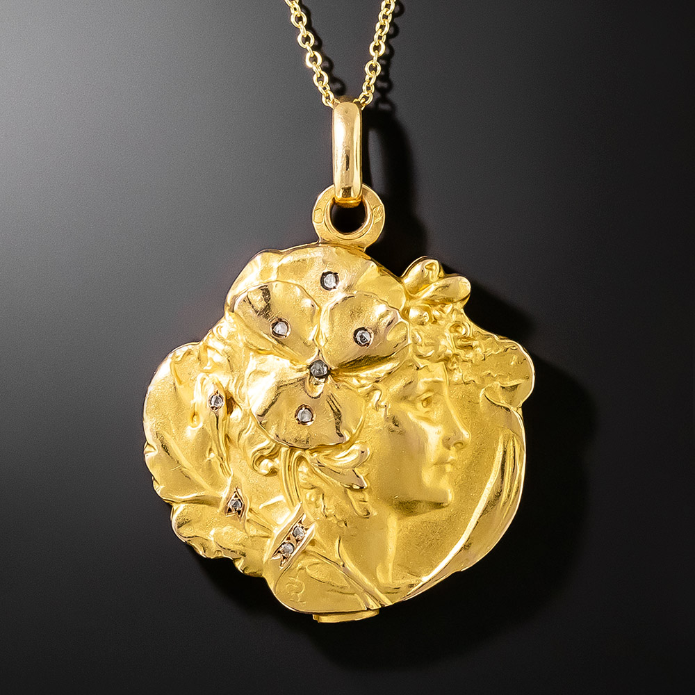 French Art Nouveau Femme Locket by Louis Armand Rault