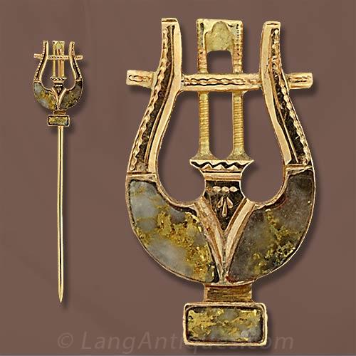 Gold Quartz Lute Motif Stickpin
