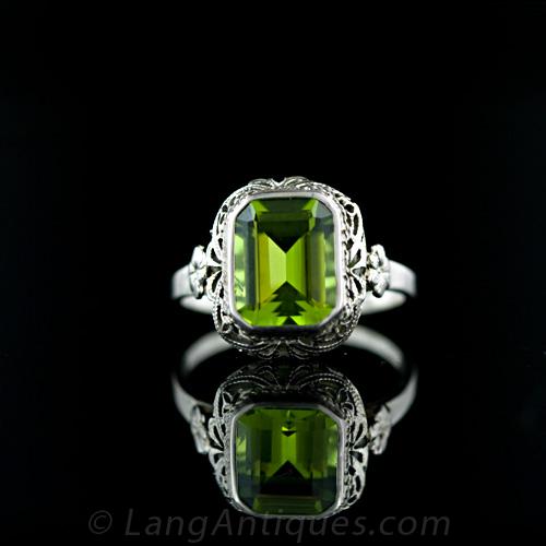 Vintage Peridot Filigree Ring